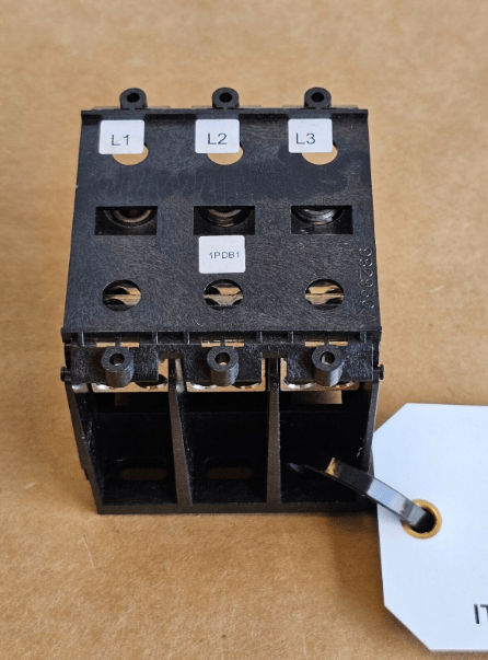 Marathon 1323580CH Power Distribution Block, 175A, 600V, 3-P, 1 Input ...